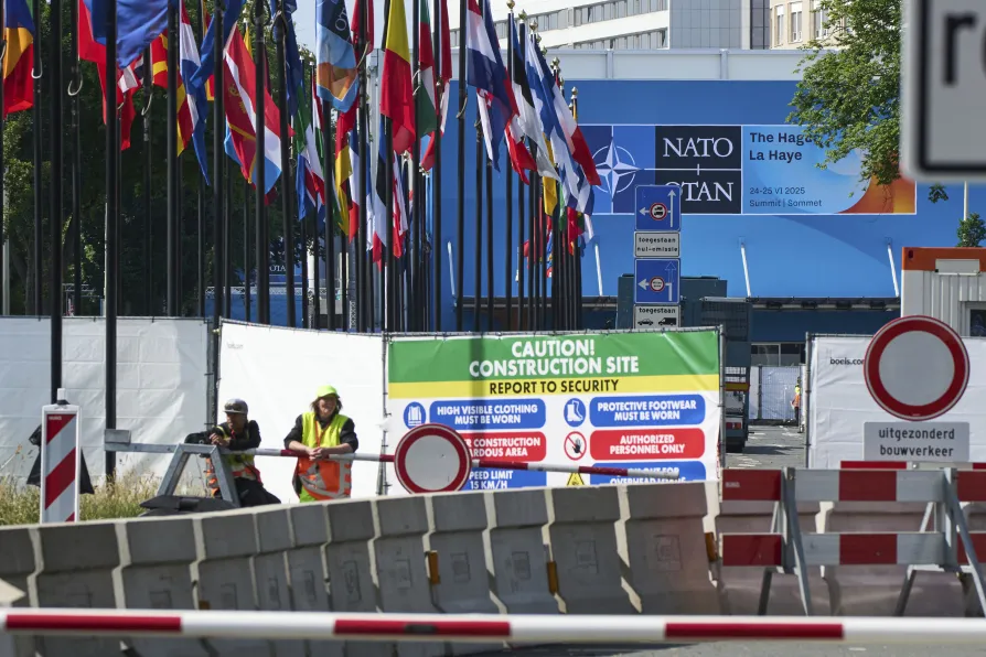Netherlands deploys half its police force to The Hague in preparation ...